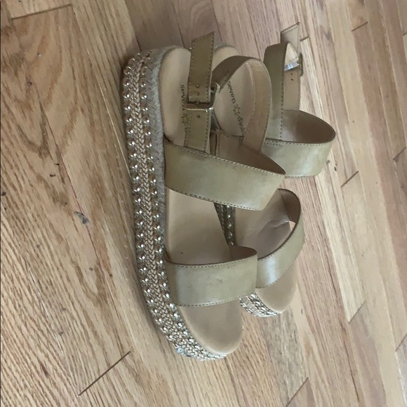 Seven Dials | Shoes | Tan Sandals | Poshmark